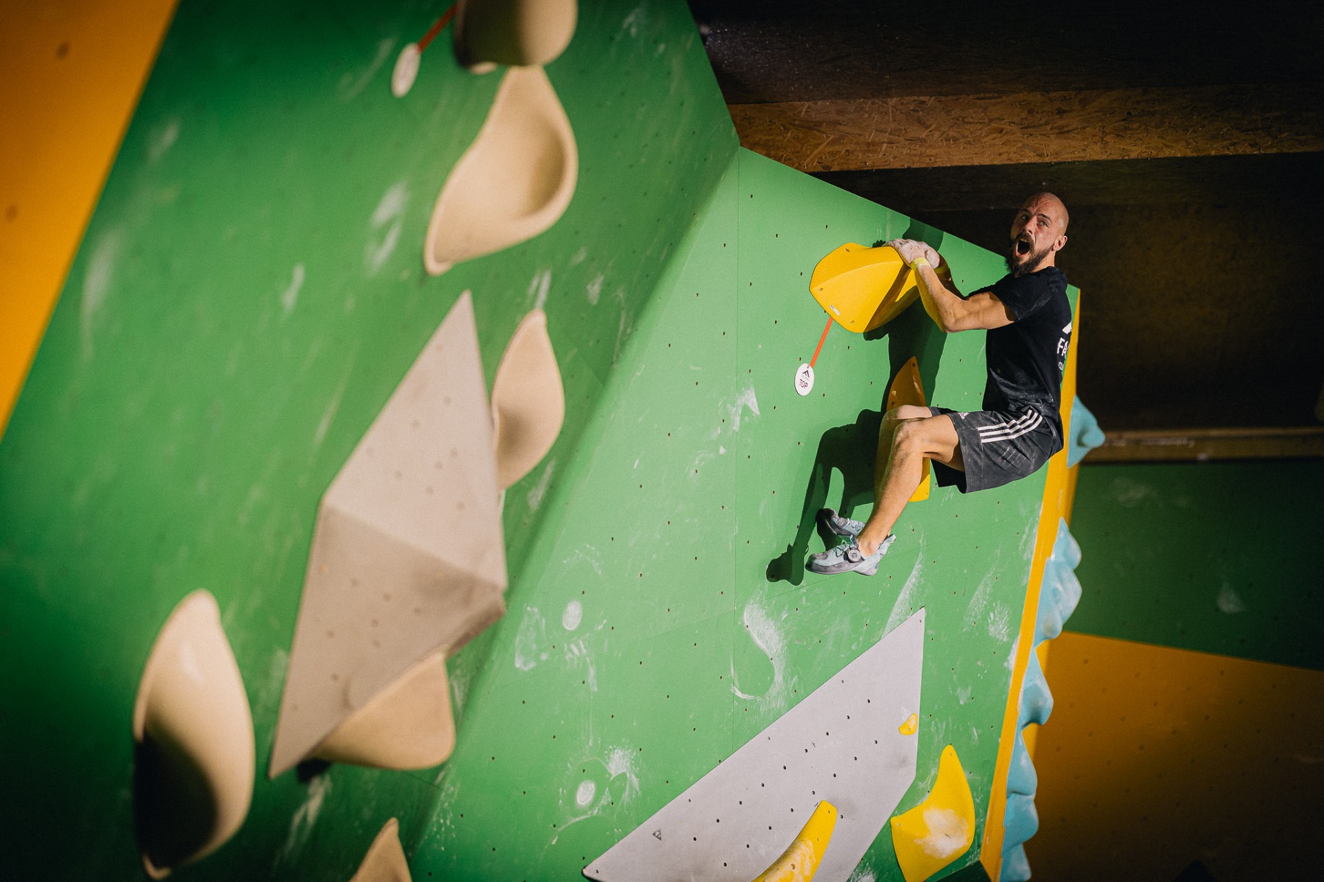 Climbing Gym Construction & Design | Falkors Walls - Expert Bouldering ...